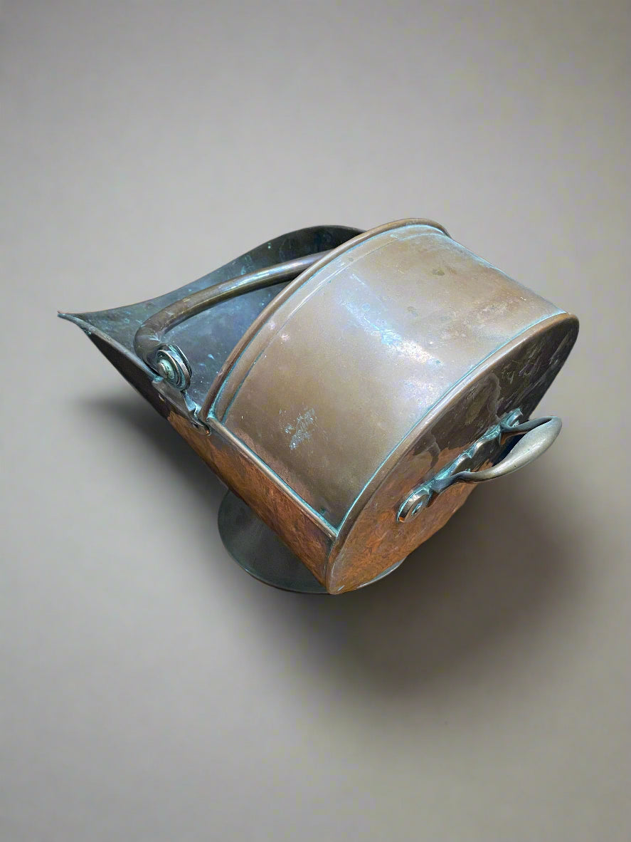 Horizontal Copper Scuttle – Ashwood Props