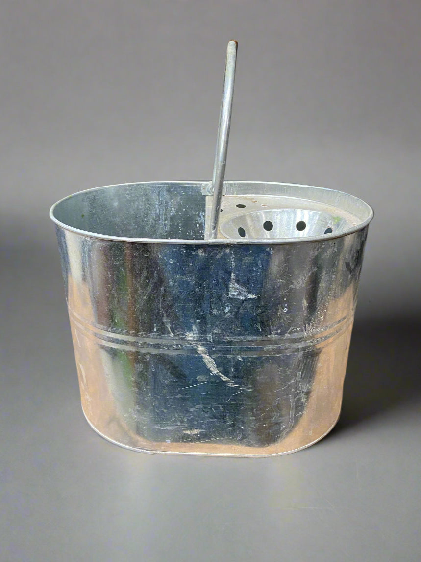Metal Mop Bucket – Ashwood Props