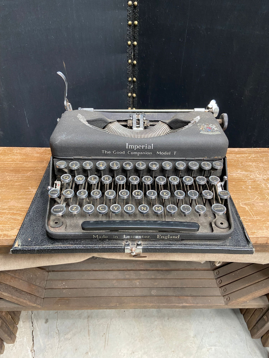 Imperial Good Companion Model T Typewriter – Ashwood Props