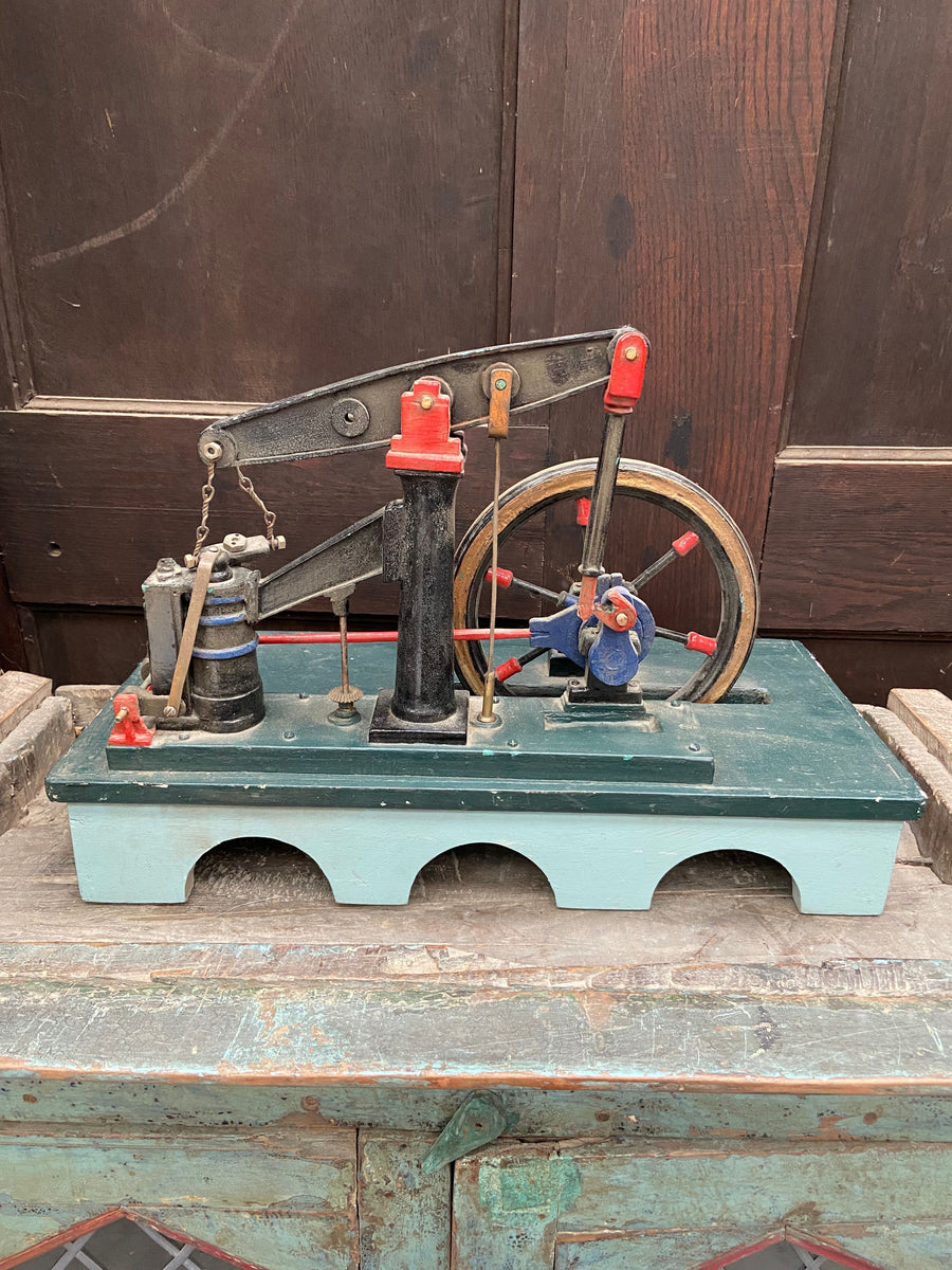 Minature Beam Model Steam Engine – Ashwood Props