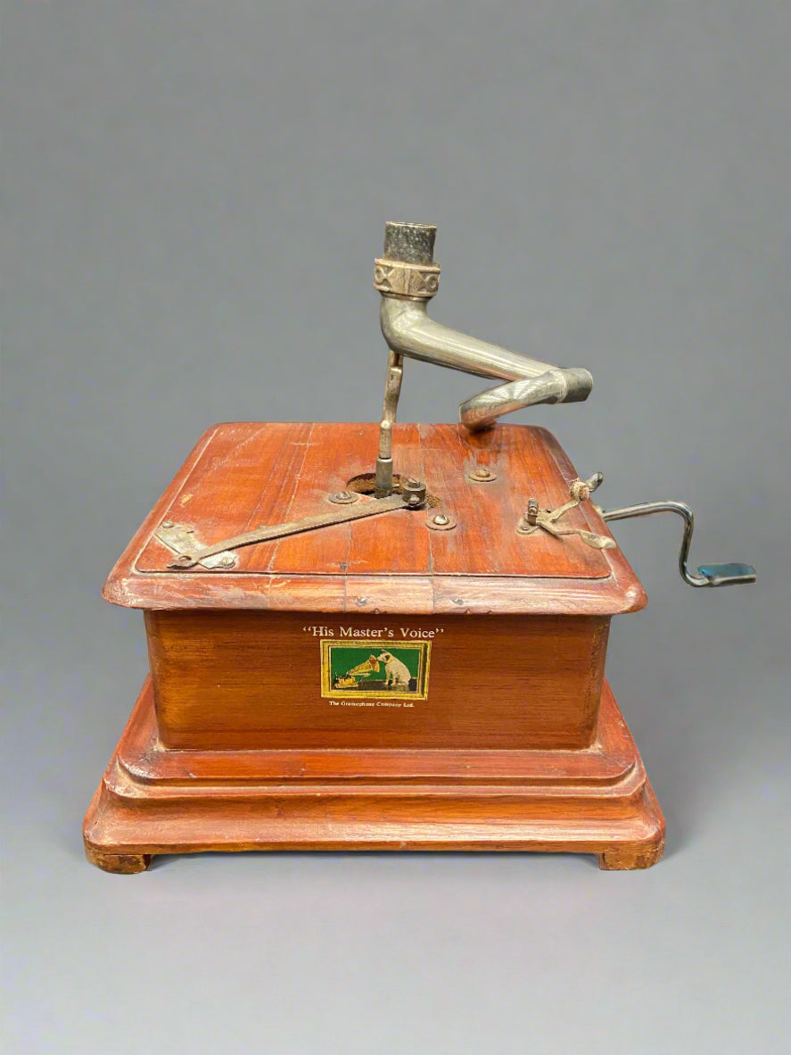 His Master's Voice Gramophone – Ashwood Props