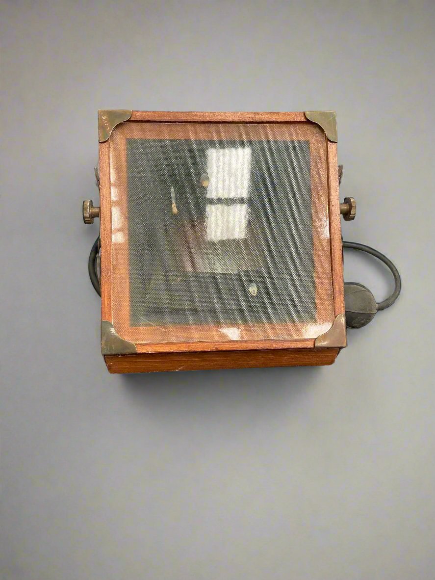 Antique Conley Automatic Camera – Ashwood Props