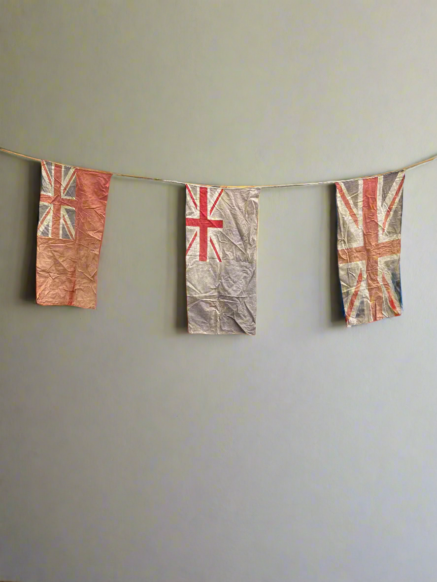 Three Large Connected Flags – Ashwood Props