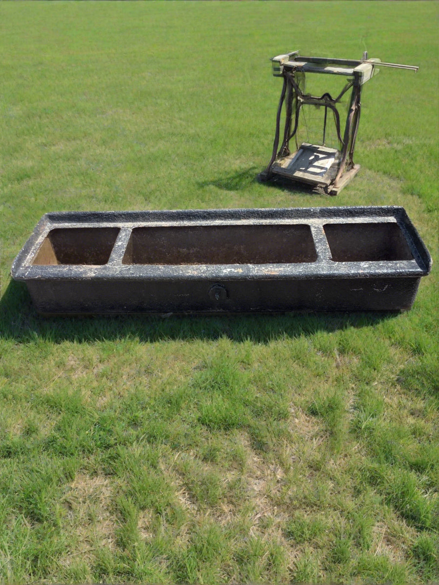 Cast Iron Trough – Ashwood Props