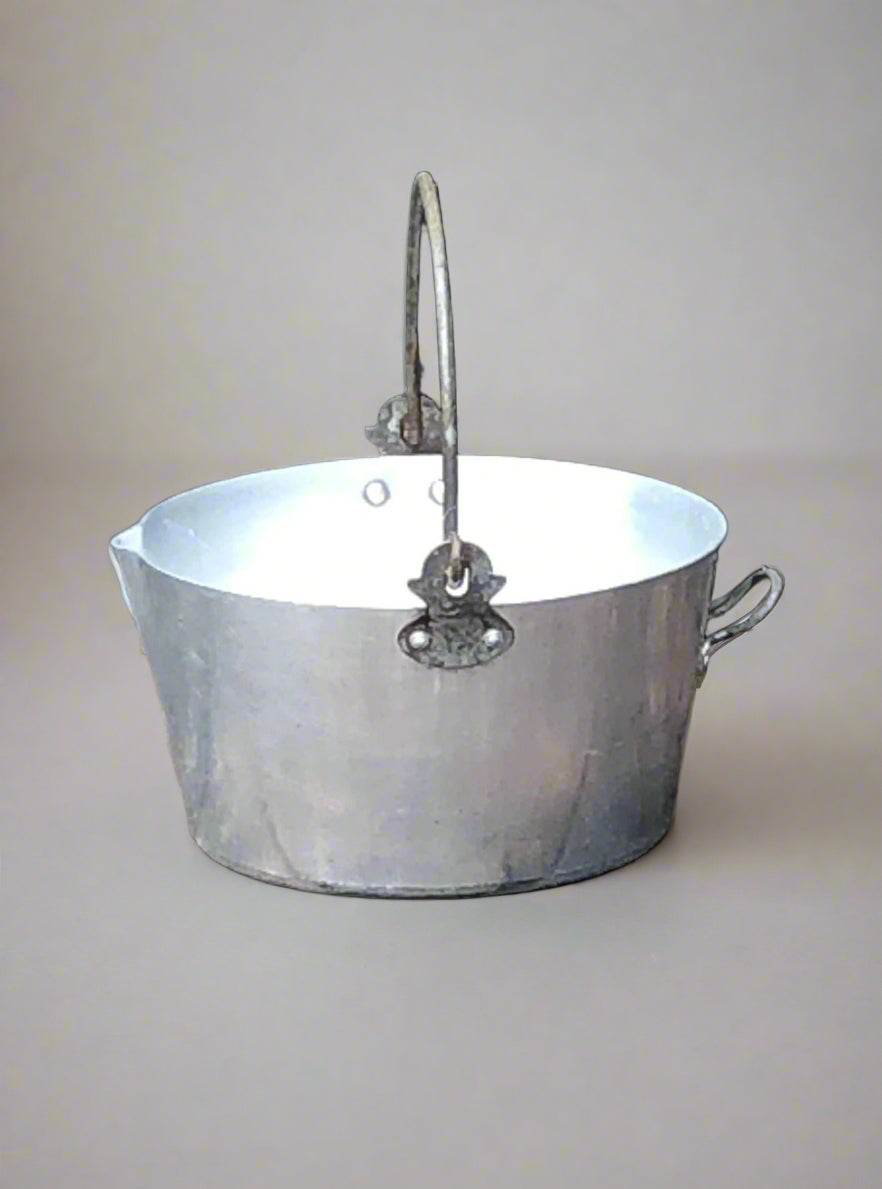 Vintage Aluminium Preserves Pan – Ashwood Props