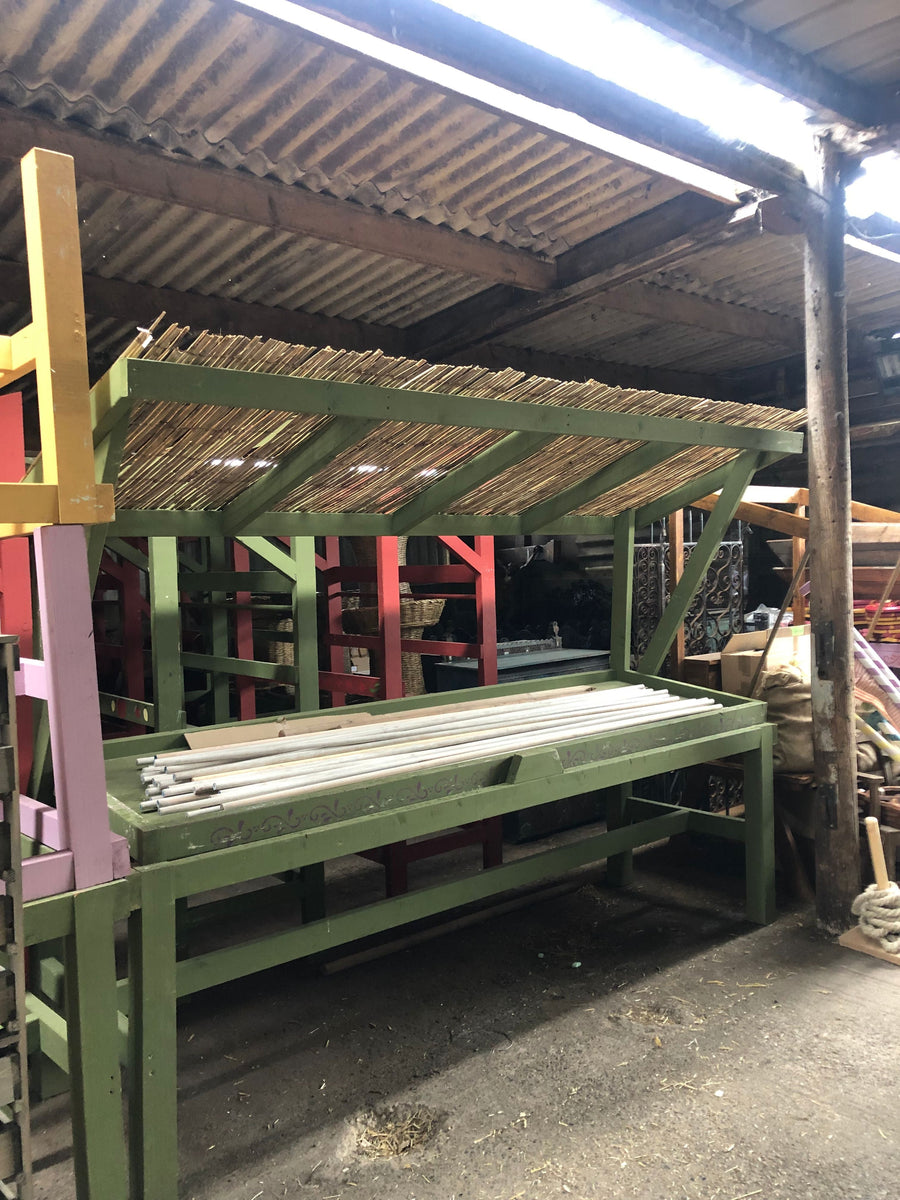 Wide Market Stall with Roof – Ashwood Props